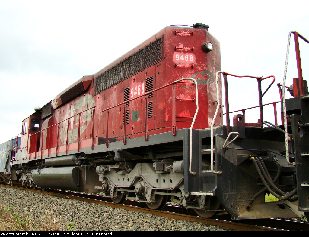SD40-2 9468